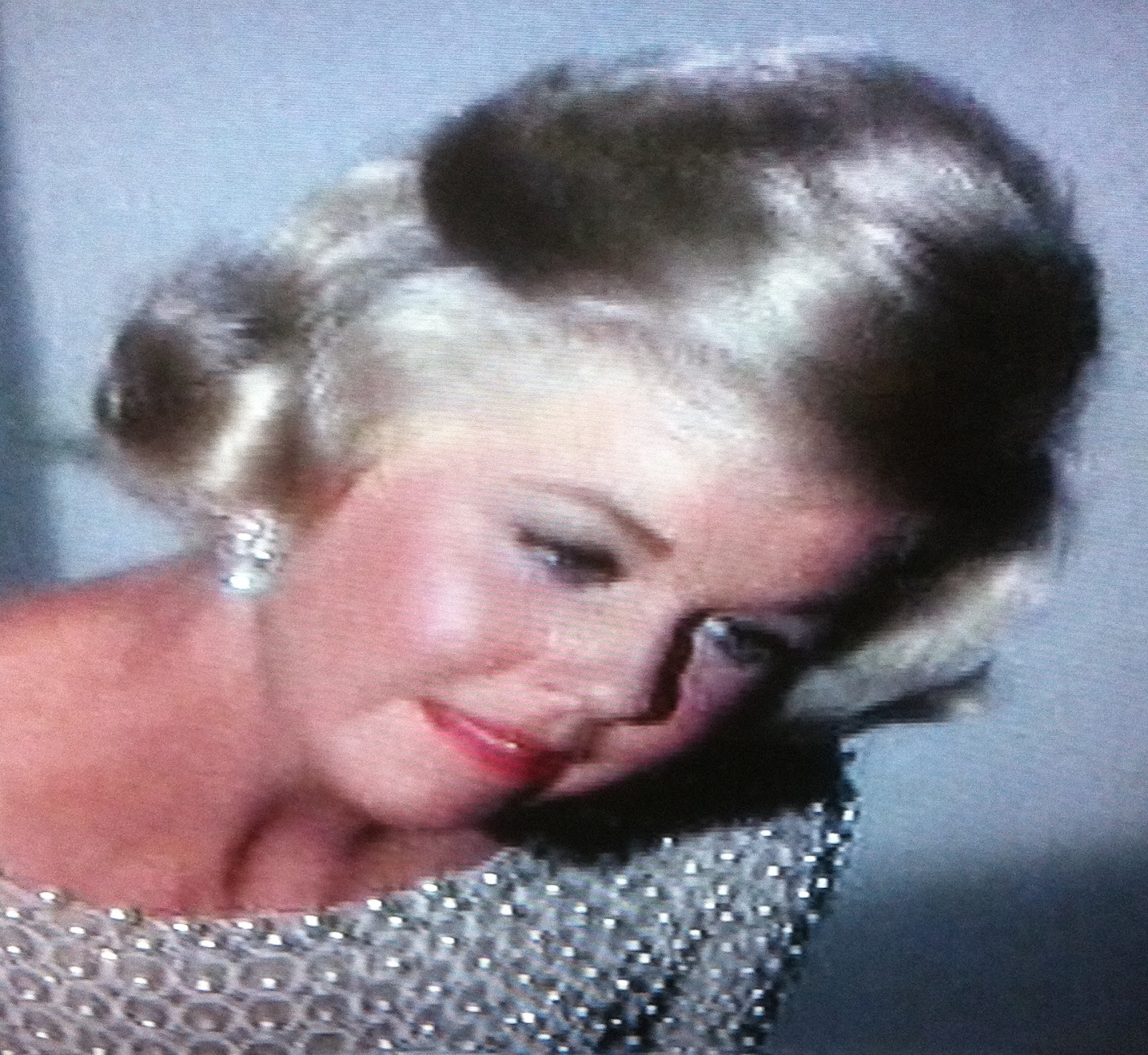 The Shaggy Palm Tree: Doris Day Makeup Lover Come Back 1961