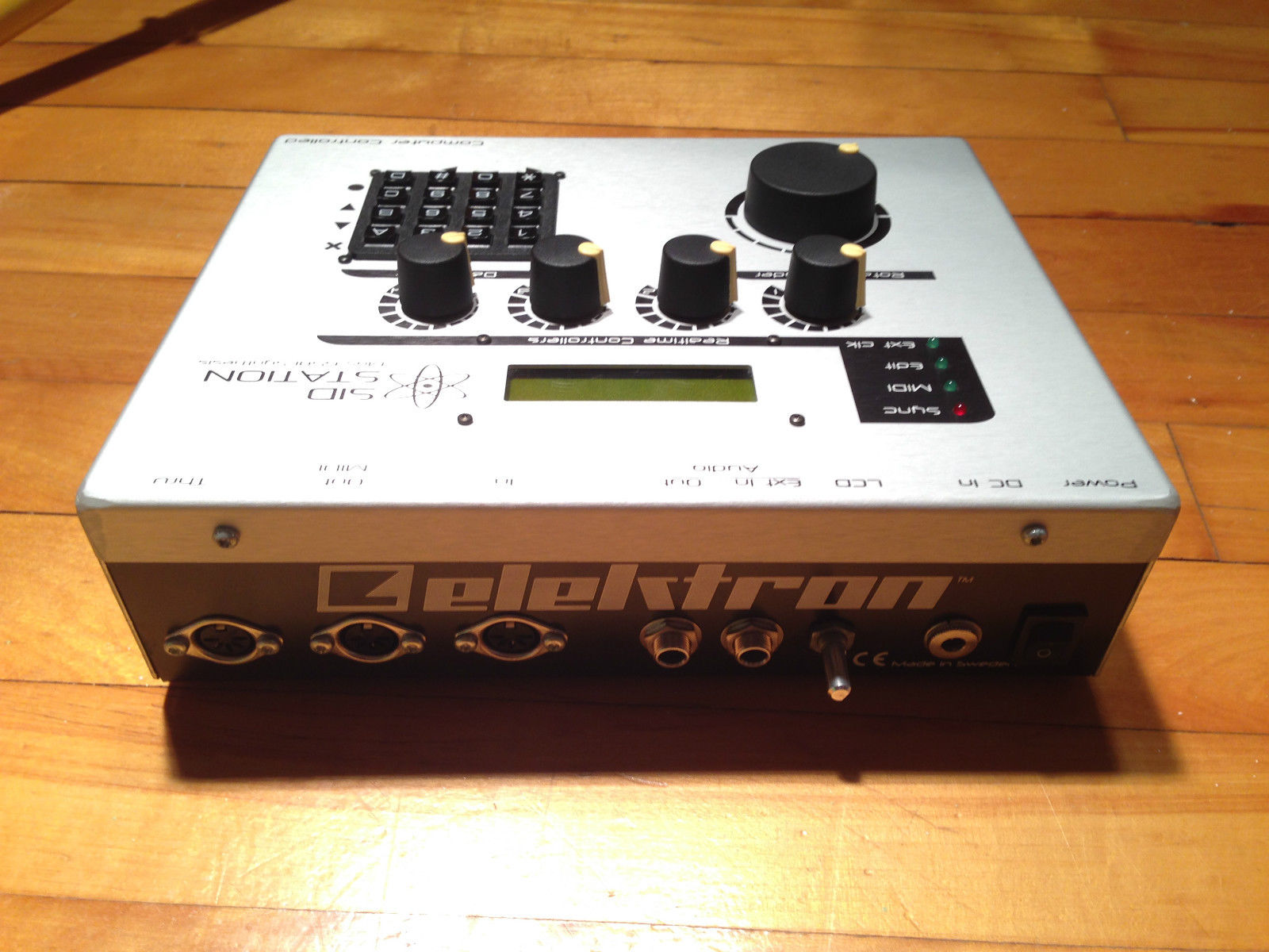 MATRIXSYNTH: Elektron Sidstation SN F10100743-81 with Original Box