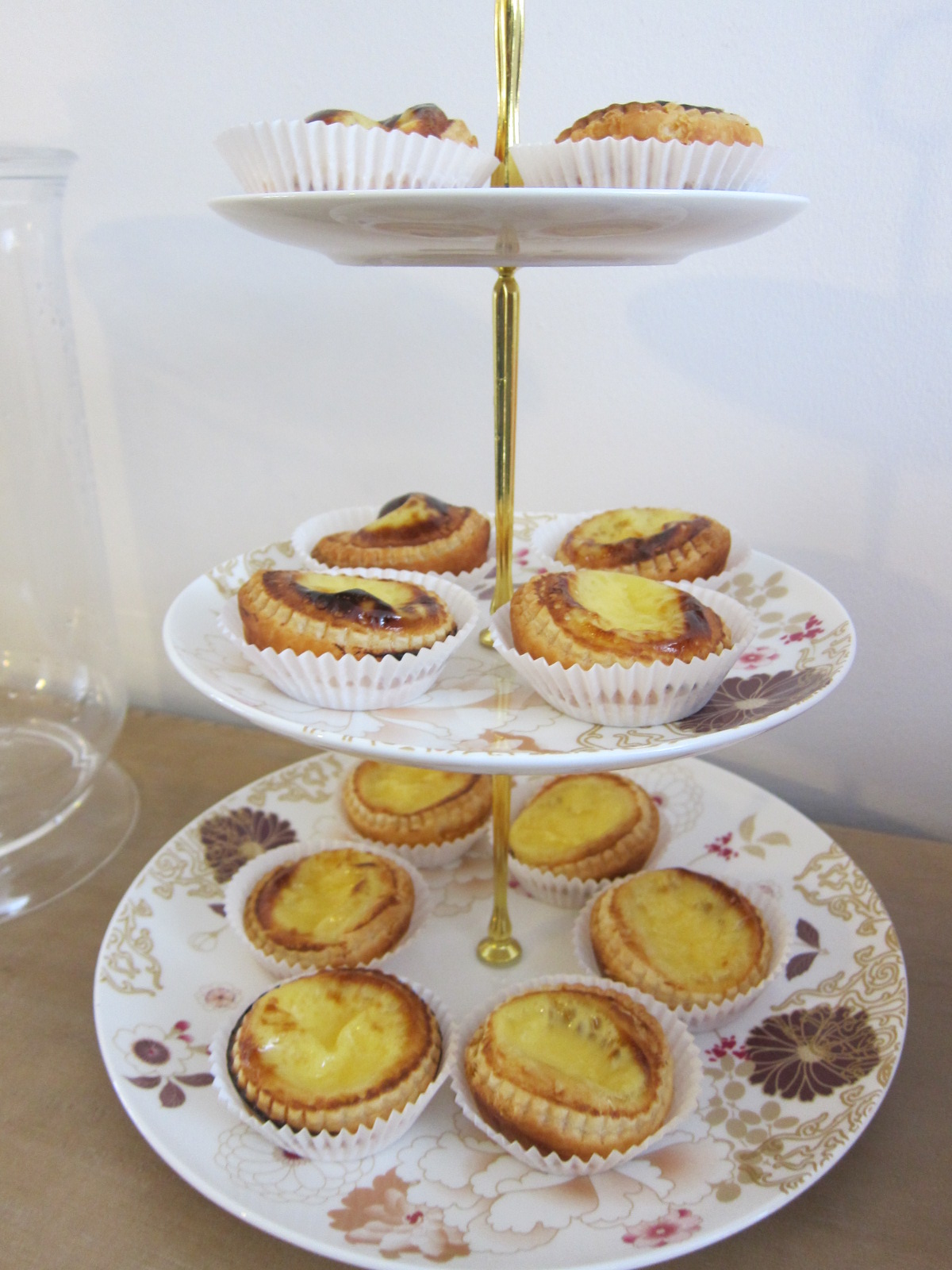 Cheats-Way Egg Tarts (aka Dan Tat) Hong Kong Style / LUCY LOVES TO EAT