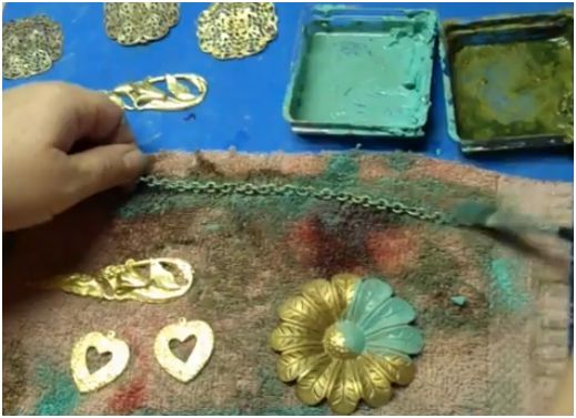 How to Use Gilder's Paste to Color Metal Jewelry / The Beading Gem