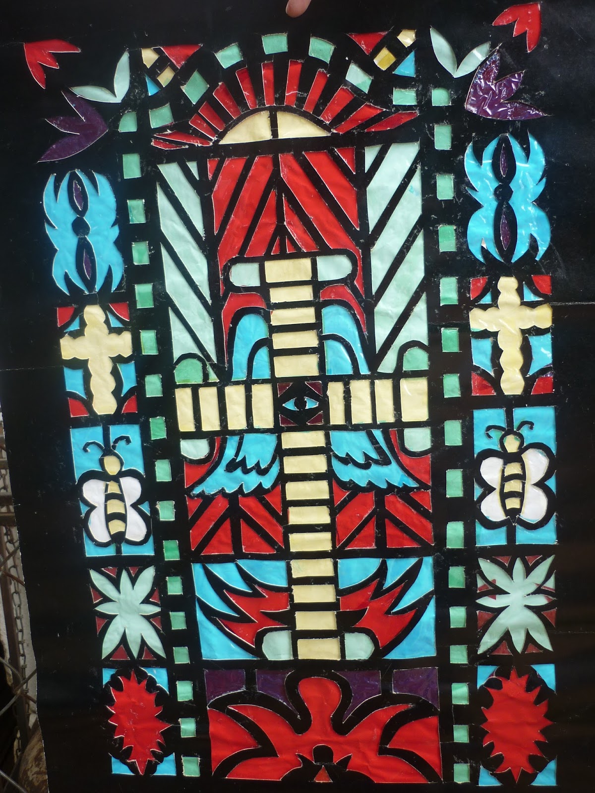 Monkaleidoscope: Vitral con papel celofán