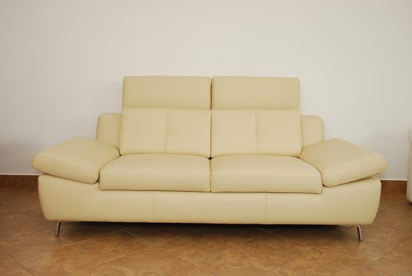 MATERIALE PENTRU TAPIŢERIE: CANAPELE SI FOTOLII DIN PIELE