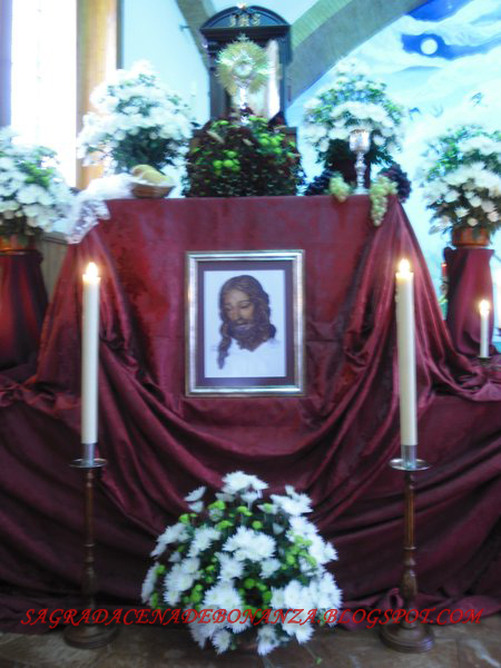 Sagrada Cena Bonanza: Altares