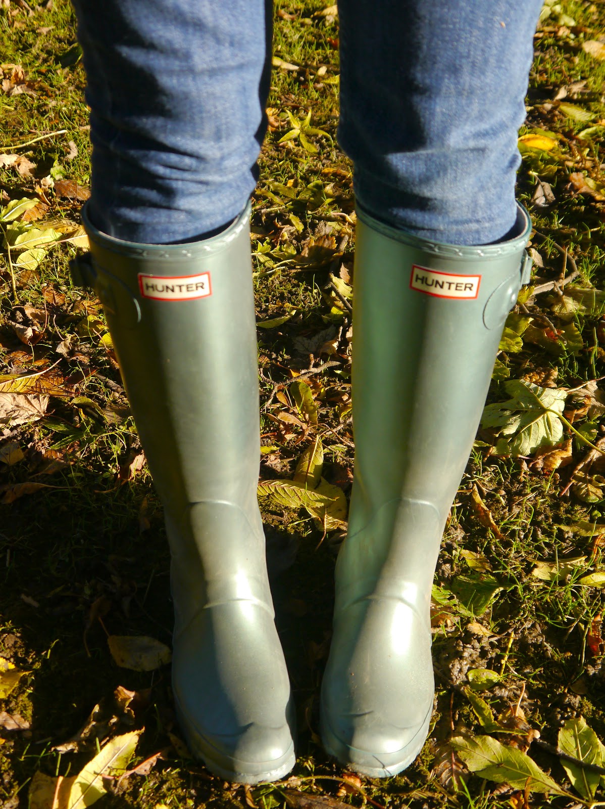 SUPERCALAFASHIONISTIC: Country Bumpkin