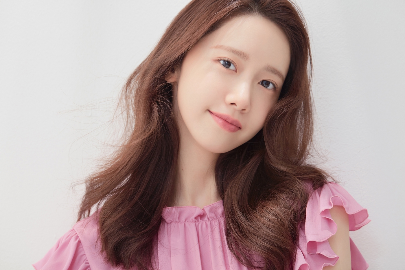 YOONA. Movie 'EXIT' Interview - iMBC & TENASIA [Official PHOTO] | GGPM PLUS