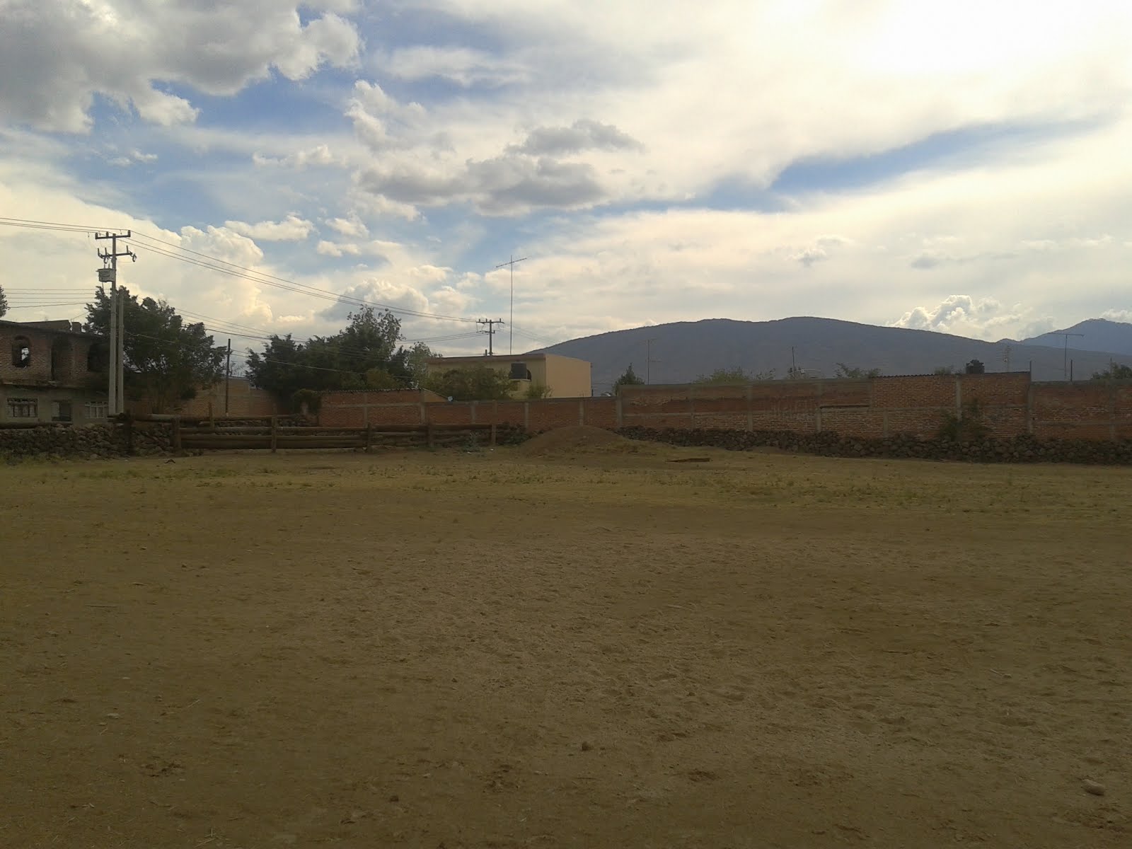 Diálogo con la realidad desde Ciencias Sociales: El Toril