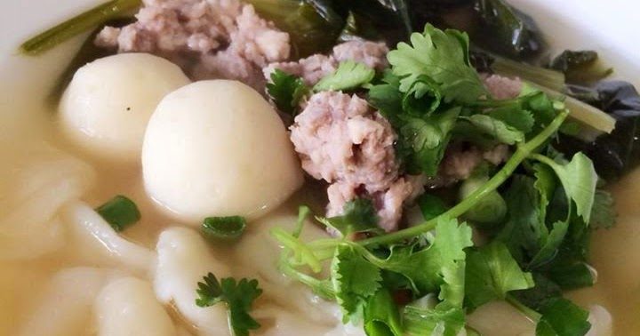 QQ 面疙瘩 or mee hoon kueh by Cassandra Chee