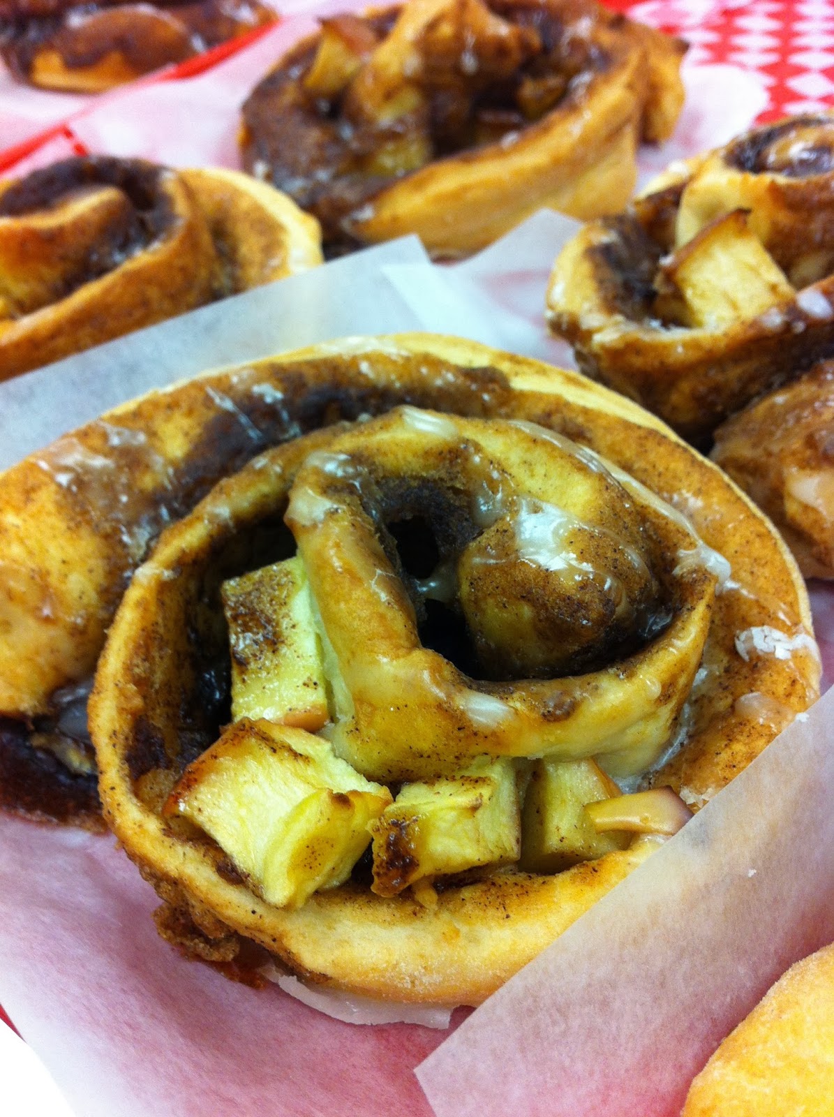 Cooking Uncovered plus MORE with Miriam : Apple Cinnamon Pecan Swirls