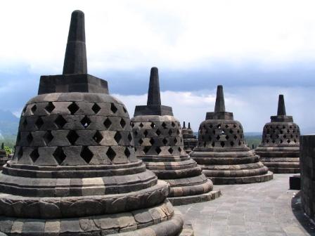 Candi Borobudur | Pembuatan candi borobudur