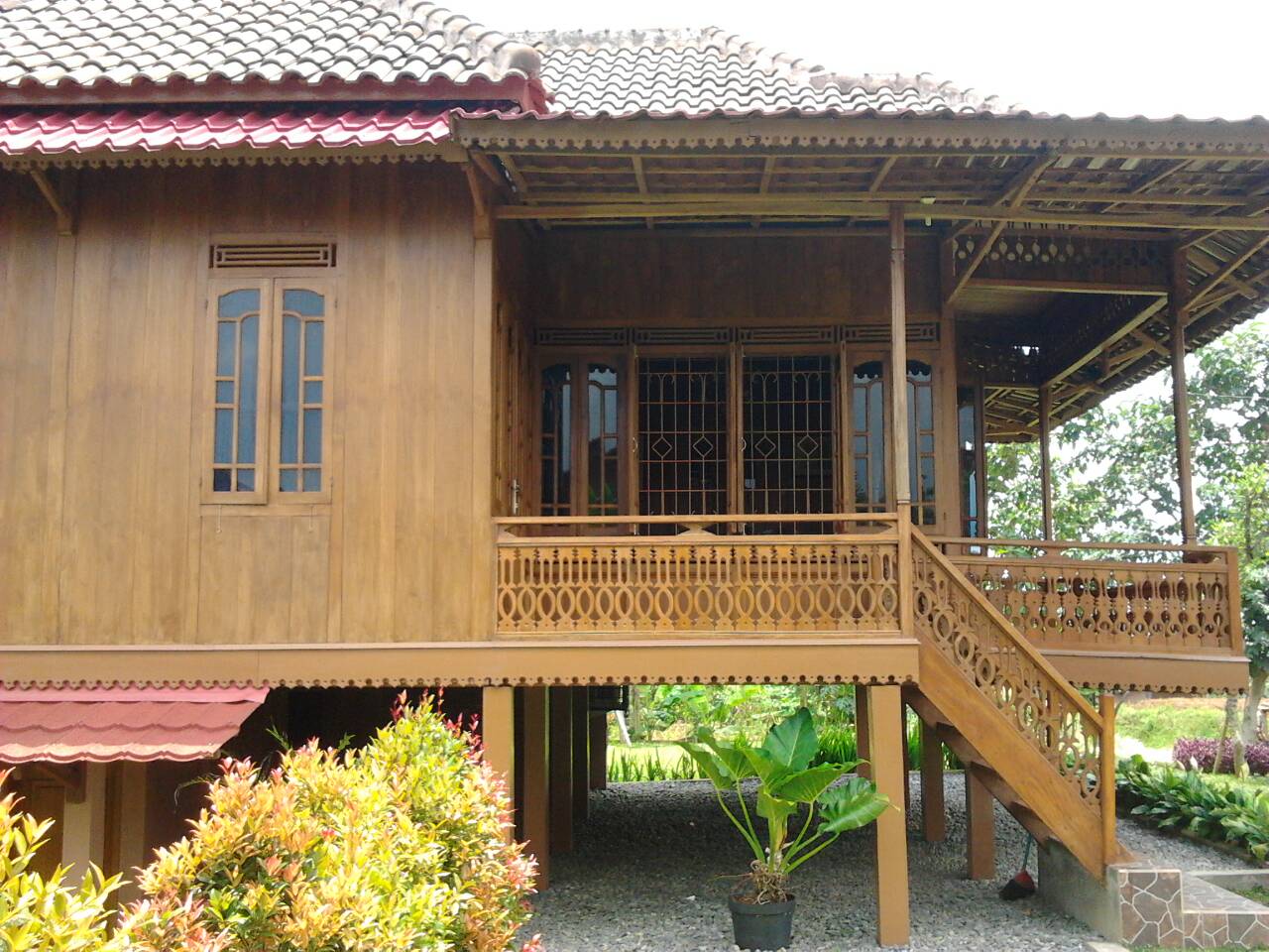 rumah bongkar pasang