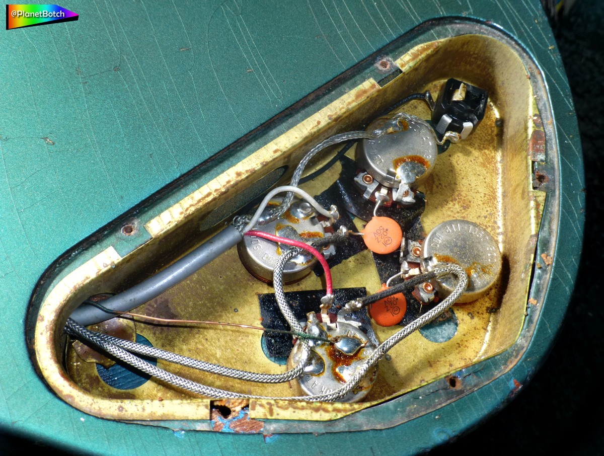Under The Scratchplate Late 1960s Gibson Melody Maker Planet Botch
