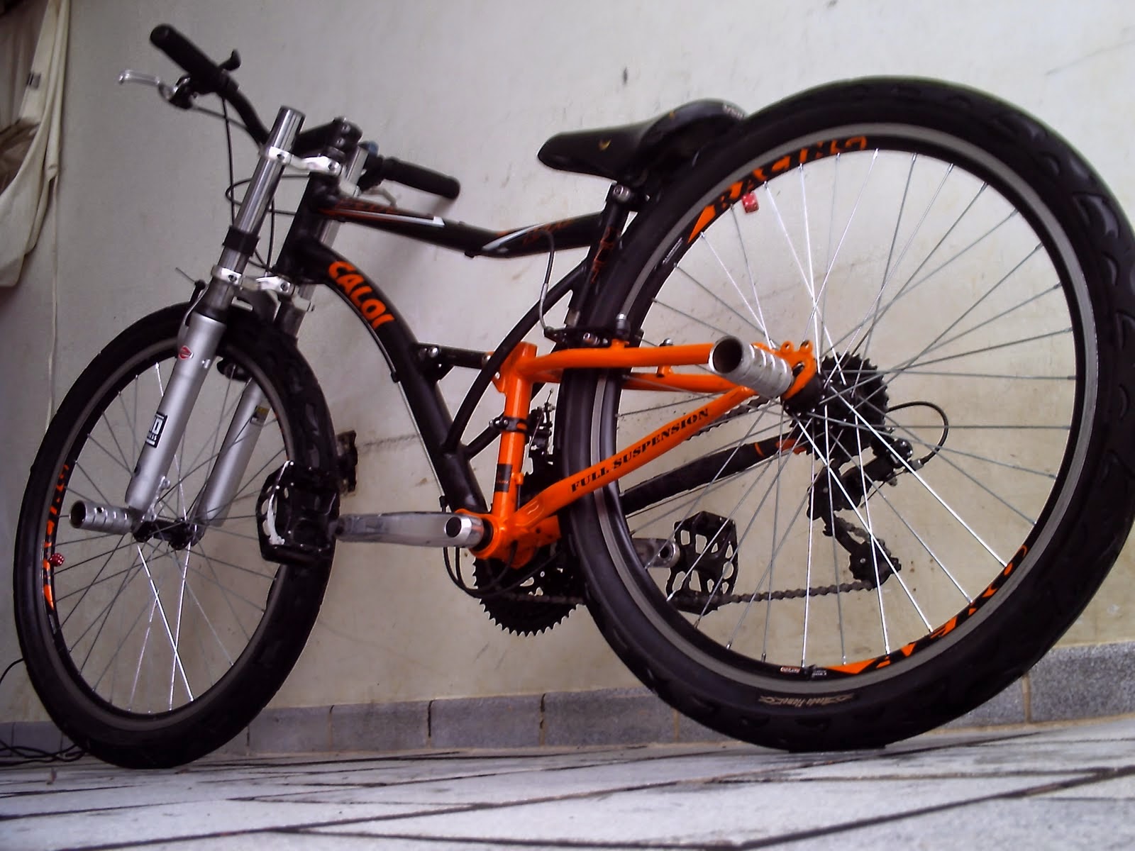 Monter Bikes Rebaixadas e Tunadas