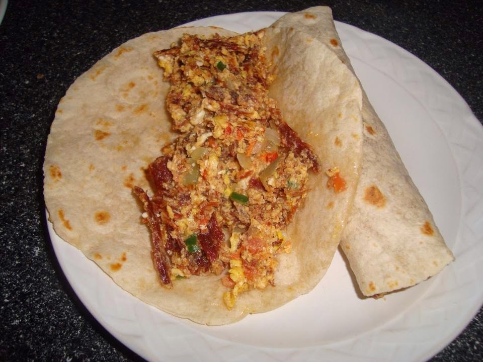 Nuestras Recetas "Mexicanos por España" : MACHACADO CON HUEVO