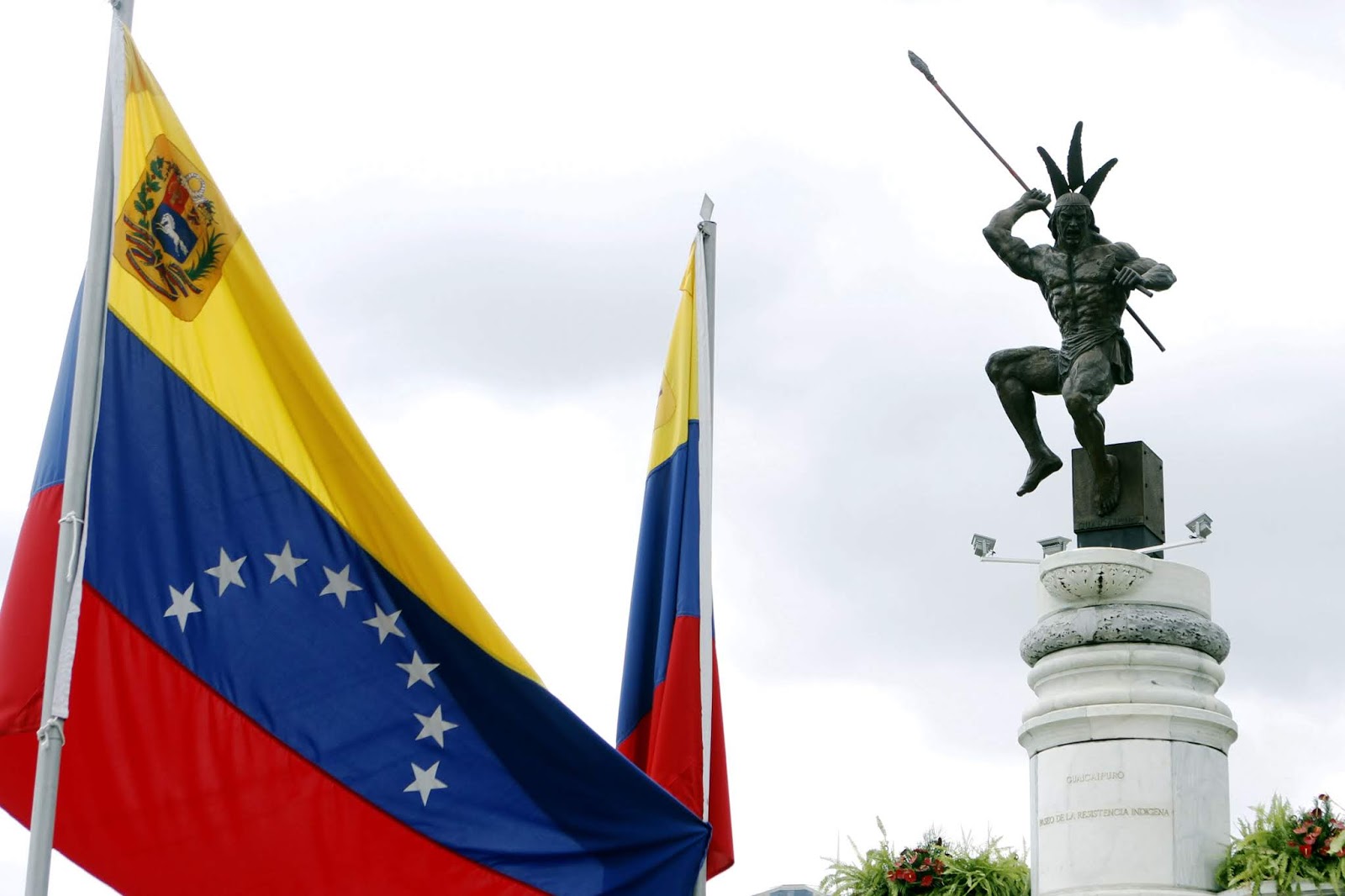 MARIA LIONZA: Oraciones a la Reina María Lionza, Guaicaipuro y el Negro ...