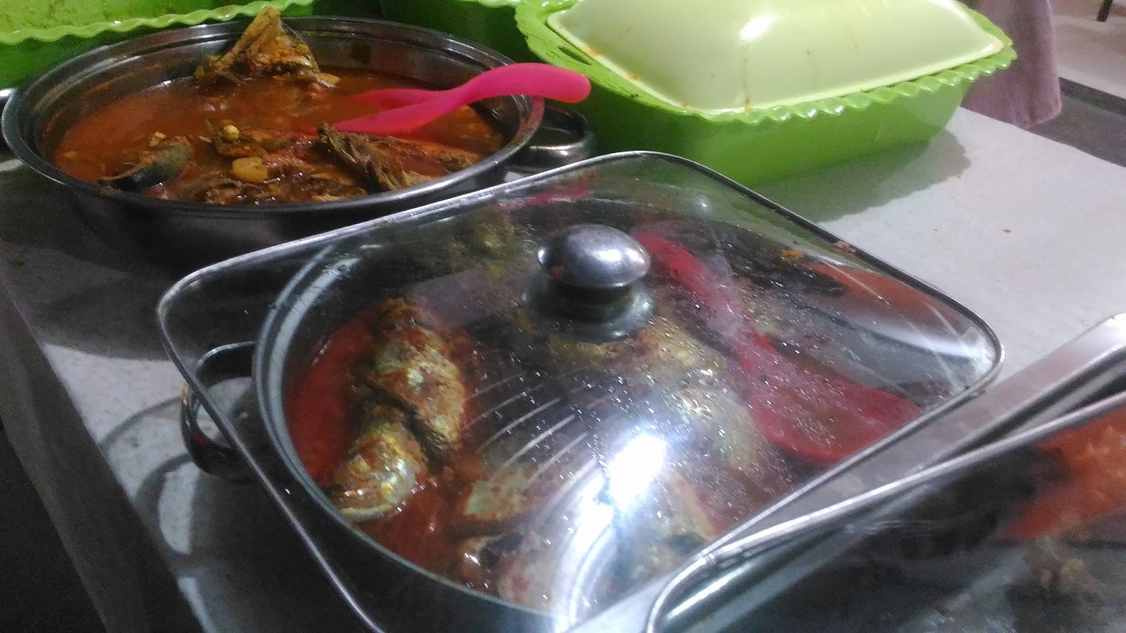 Di Mamuju, Kuliner Bau Peapi Jadi Menu Andalan Prasmanan Mandar ...