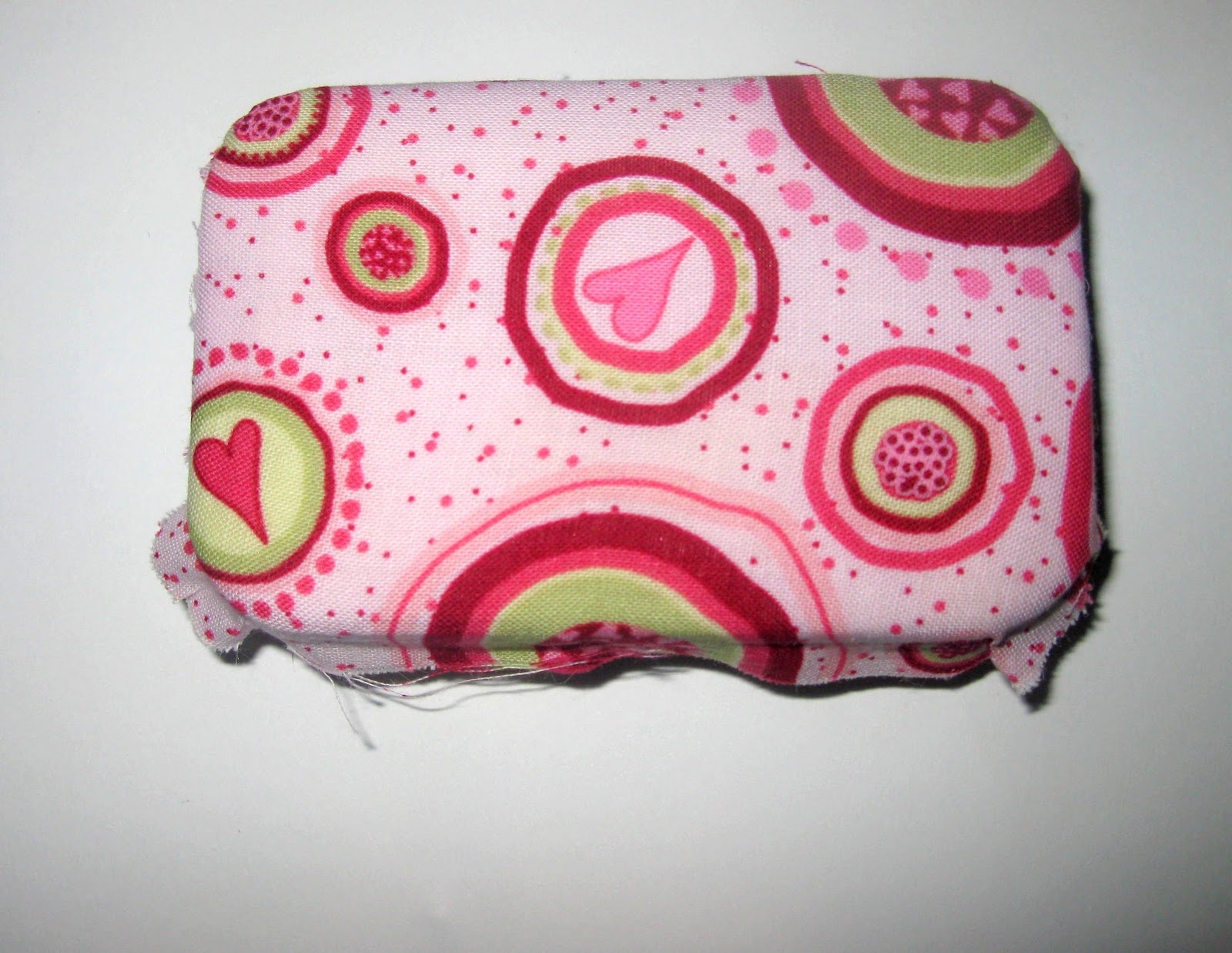 Miss Repurpose: Repurpose: Altoid Tin into Sewing Box