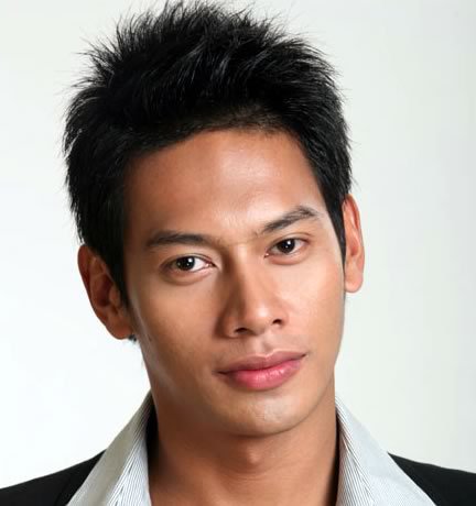 MISTERS MANHUNT: MISTER MANHUNT 2002 - Filipinas - Bruce Quebral