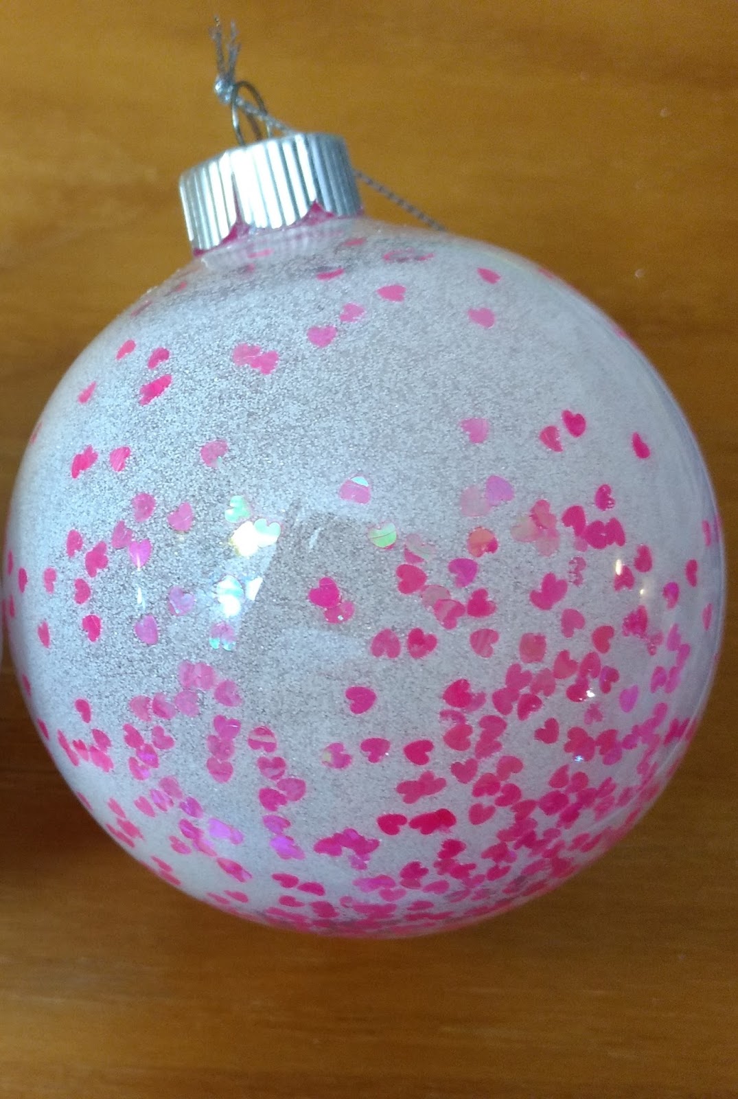Amber's Craft a Week Blog: Sequined Glitter Ornaments