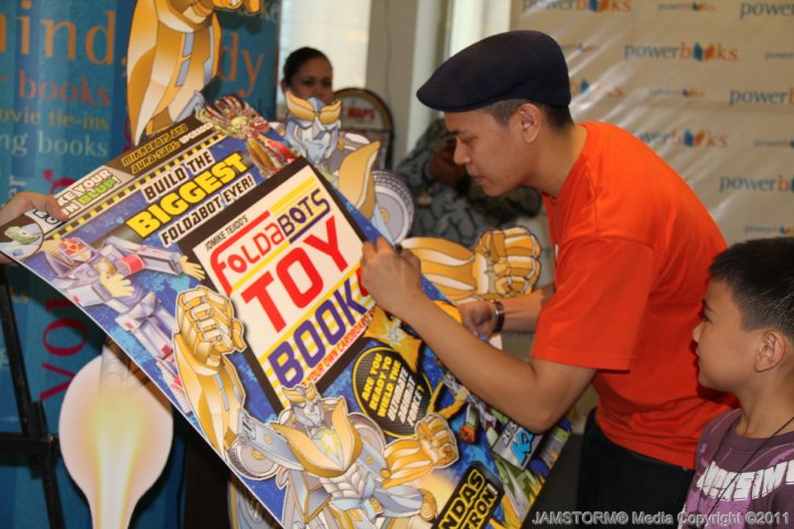 GeekMatic!: JoMike Tejido's Foldabots More Than Just Transformers in ...