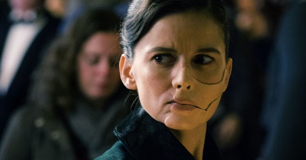 ComicsDC: The real history behind the look of "Wonder Woman"s Dr. Poison