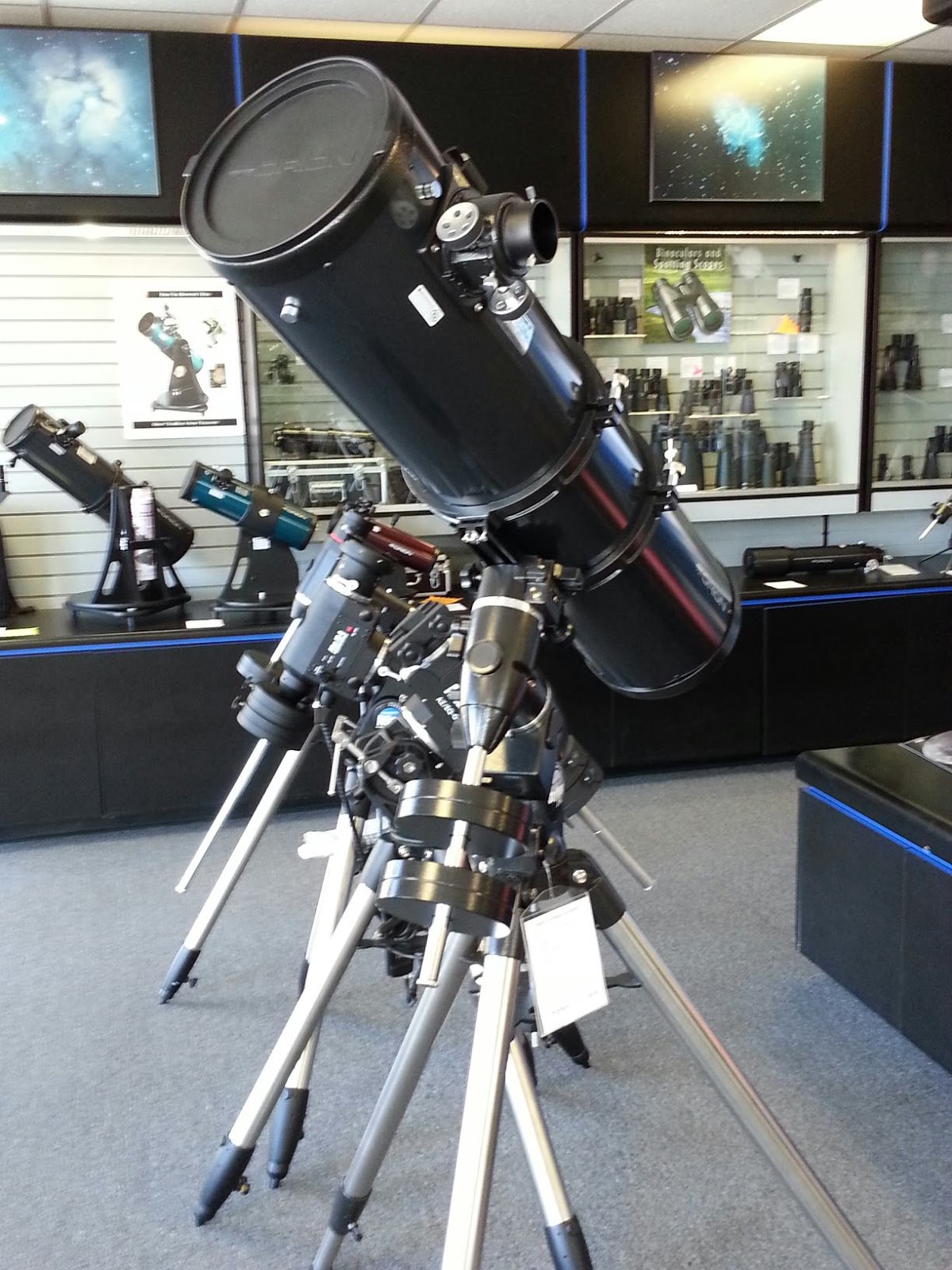 DarrenW AstroBlogger: Orion telescopes...Oh how I love thee...