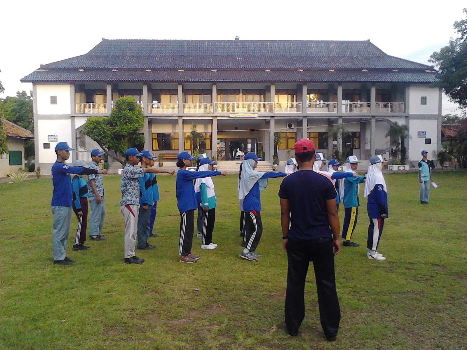 Teknik kepelatihan dasar peraturan baris-berbaris (PBB)