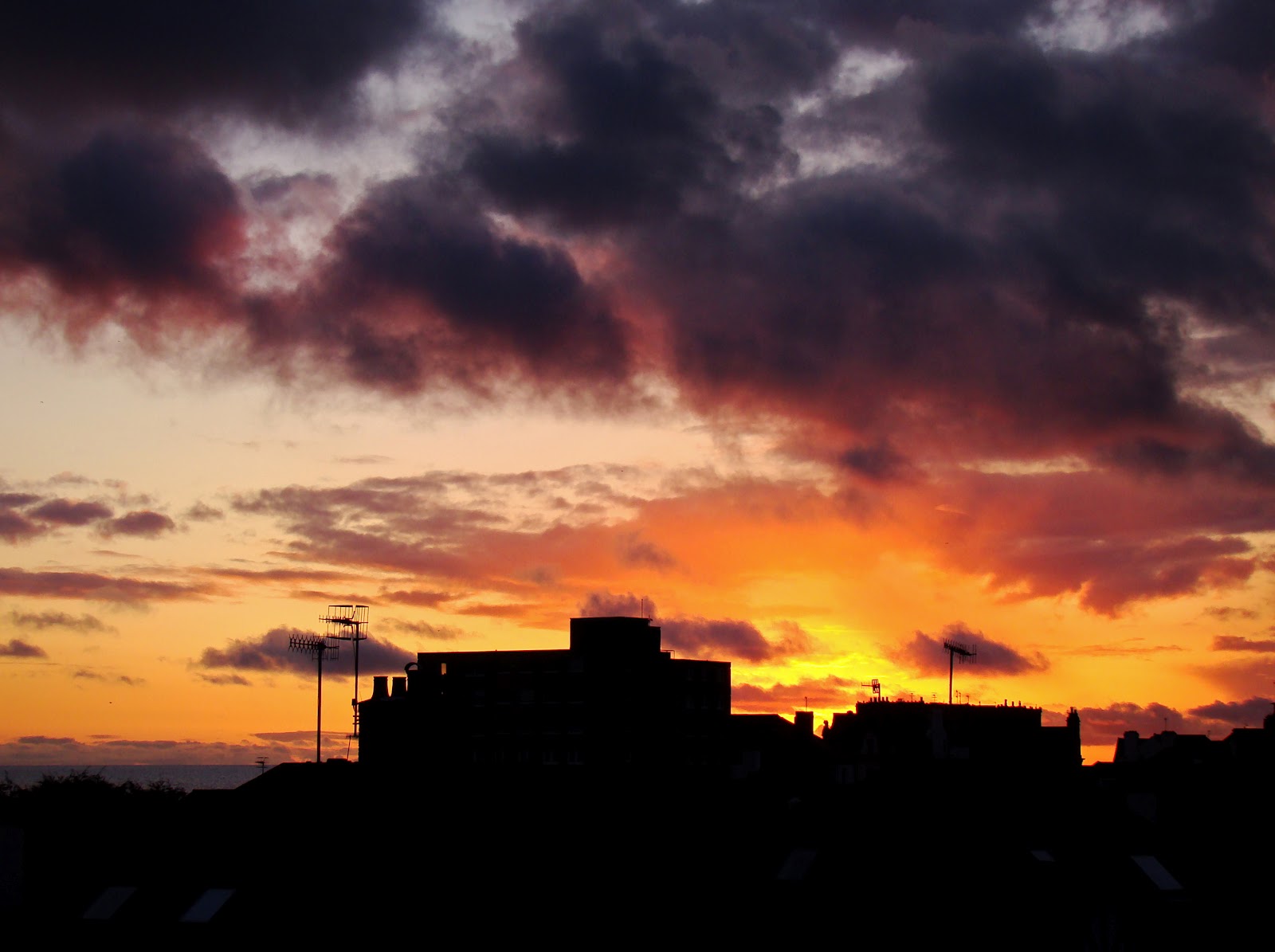 Hove Daily Photo: Dramatic sunset