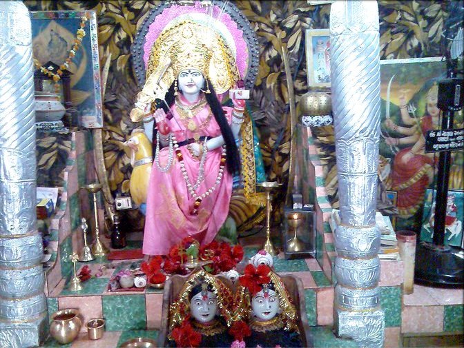 Podróże filozoficzne: Relacje z podróży. Kinnars z Indii