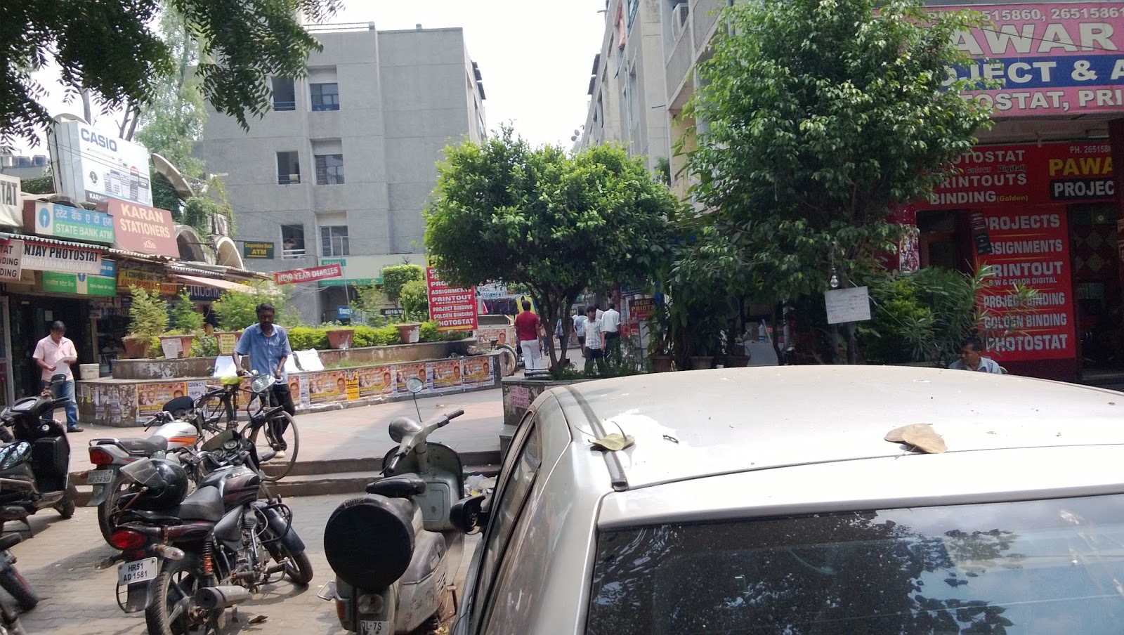 Pictures and Stories: Ber Sarai, Delhi