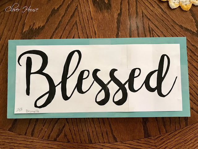 Clover House: Easy to Make Fancy Hand Lettered Sign