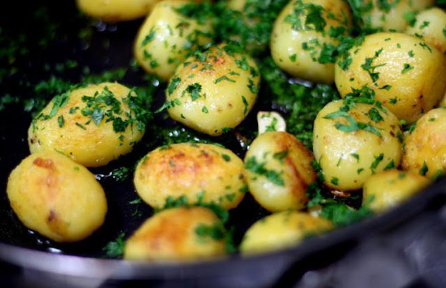 Batata souté-acompanhamento