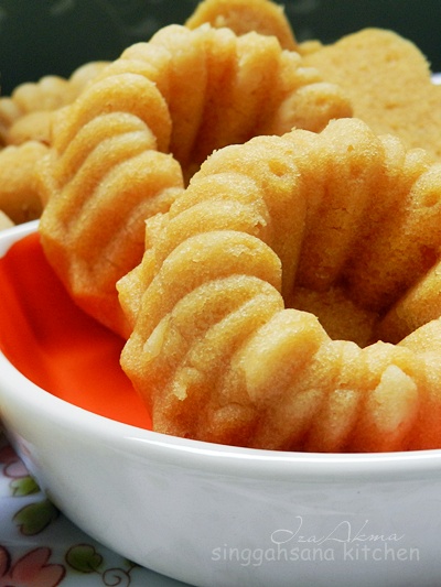 Apam Karamel Tapai Ubi - Singgahsana Kitchen