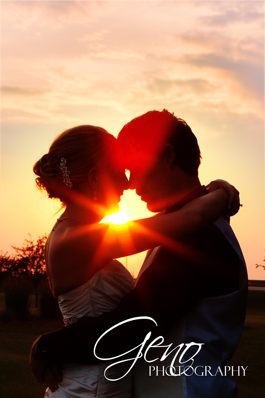 { Ask Cynthia }: Vendor Spotlight | Geno Photography