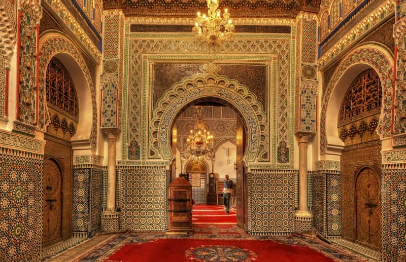 Top 10 Beautiful Mosques in Morocco - tangerine