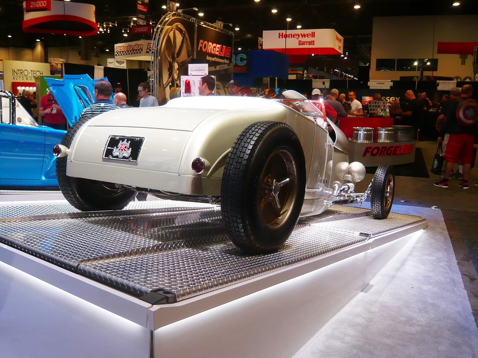 Triplett's Eye on Cars