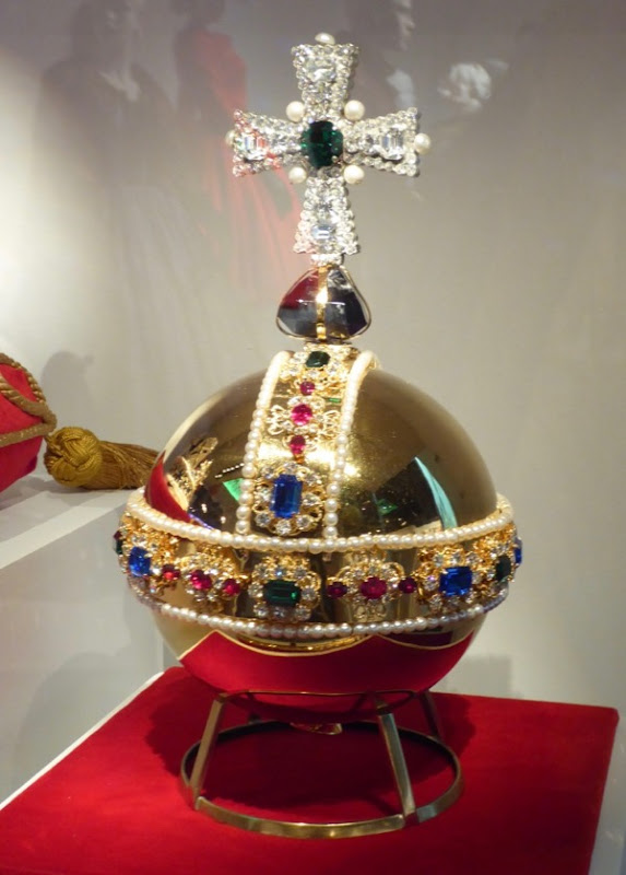 Hollywood Movie Costumes and Props: Emmy-nominated costumes from The ...