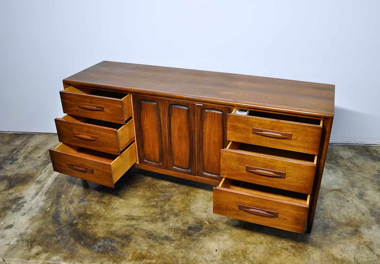 SELECT MODERN: Broyhill Emphasis Triple Dresser Credenza