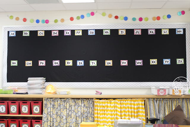 The Cutesy Teacher: #2getherwearebetter- Bulletin Boards