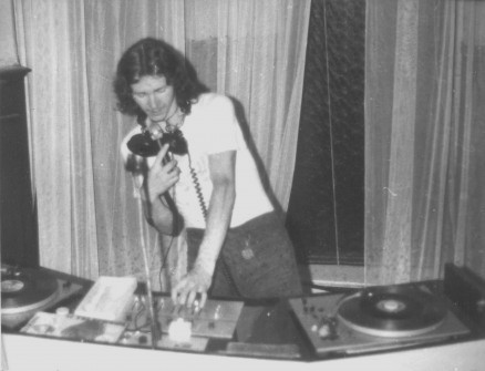 DJ / Deejay / Disc Jockey - Dyskoteka z PRL ® : LIST OTWARTY STAREGO ...