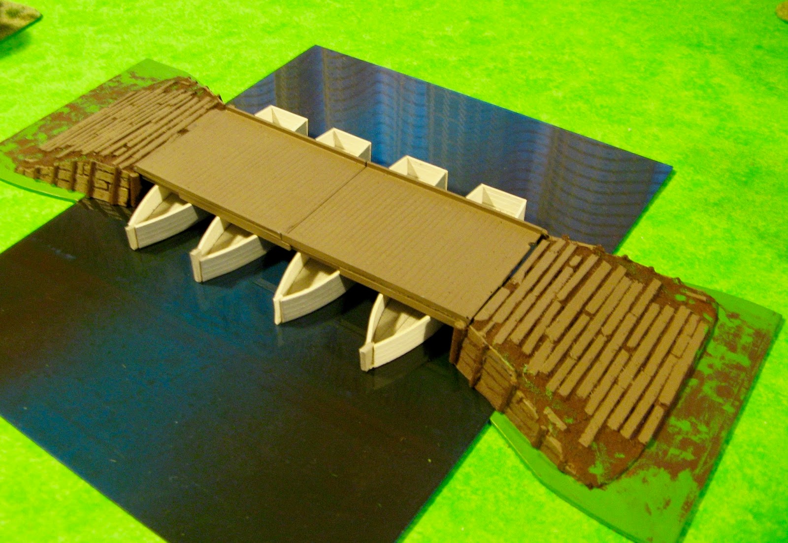 For Ye Kinge: Bridge of boats ....