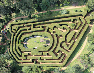 An Awfully Big Blog Adventure: The Story Maze – by Ruth Hatfield