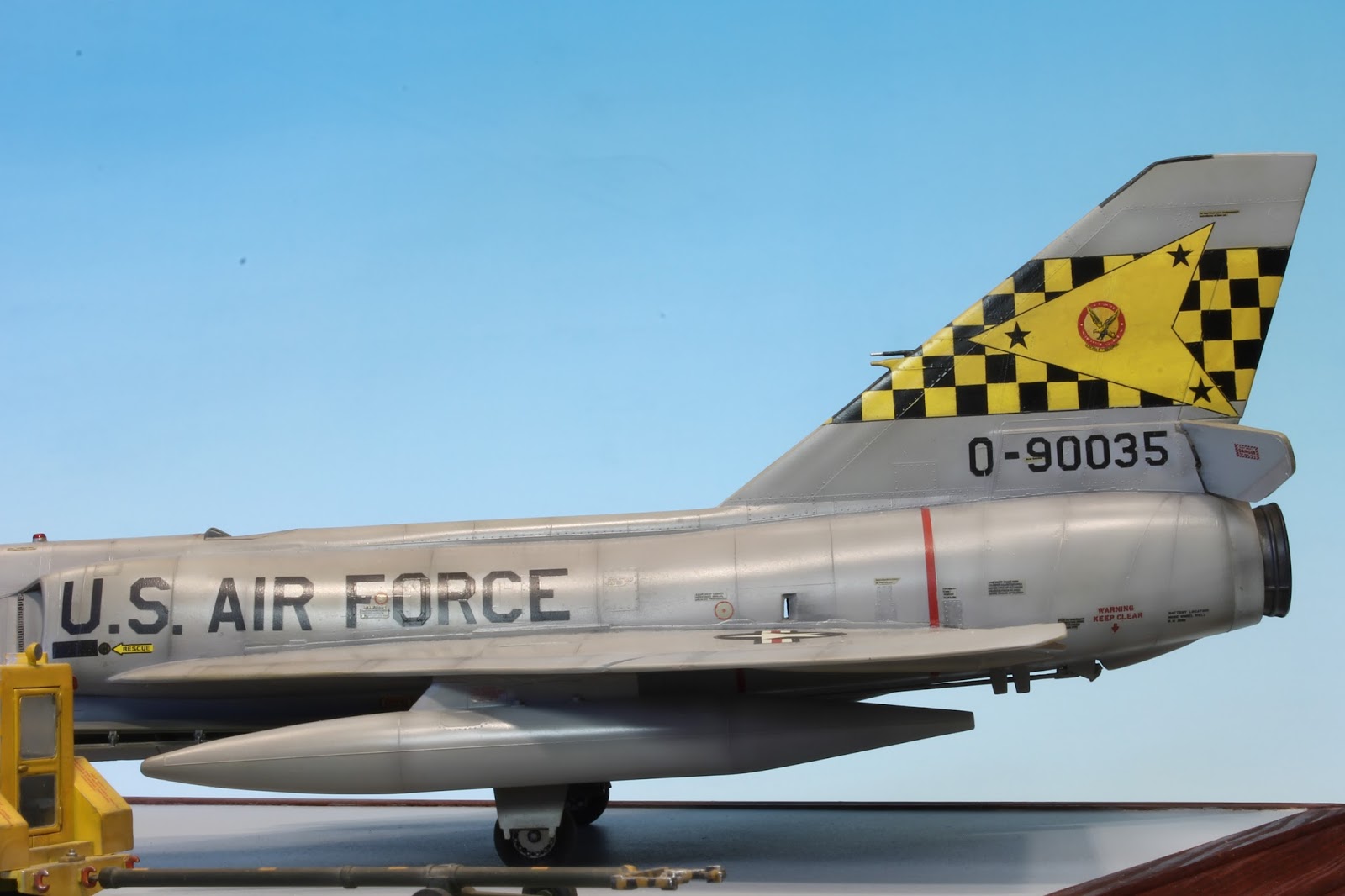 Istvan Michalko's scale models: Convair F-106A Delta Dart - Monogram, 1 ...