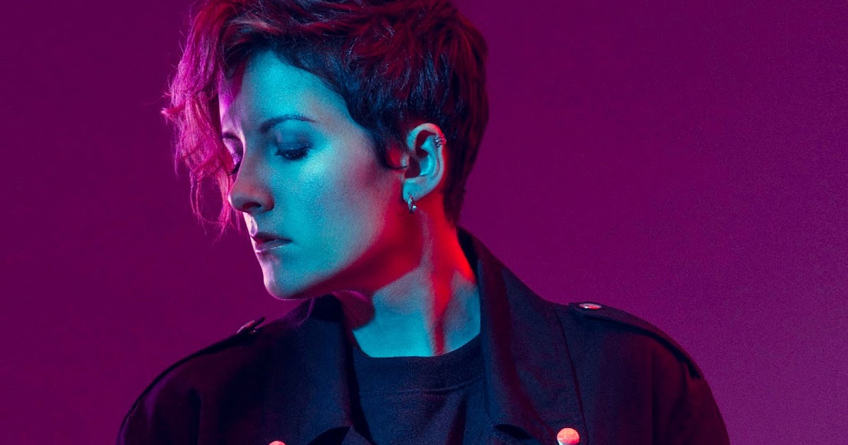 Shura remixes Ria Mae's latest single ''Red Light''