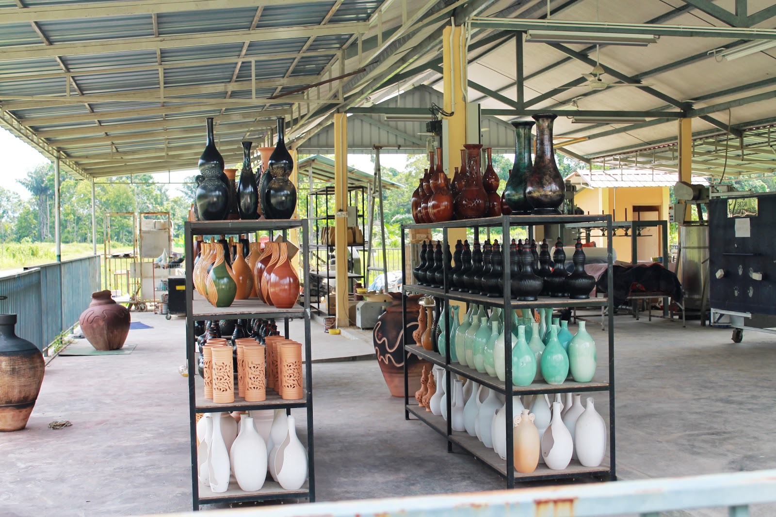 Pusat Kraftangan Labu Sayong | D_08