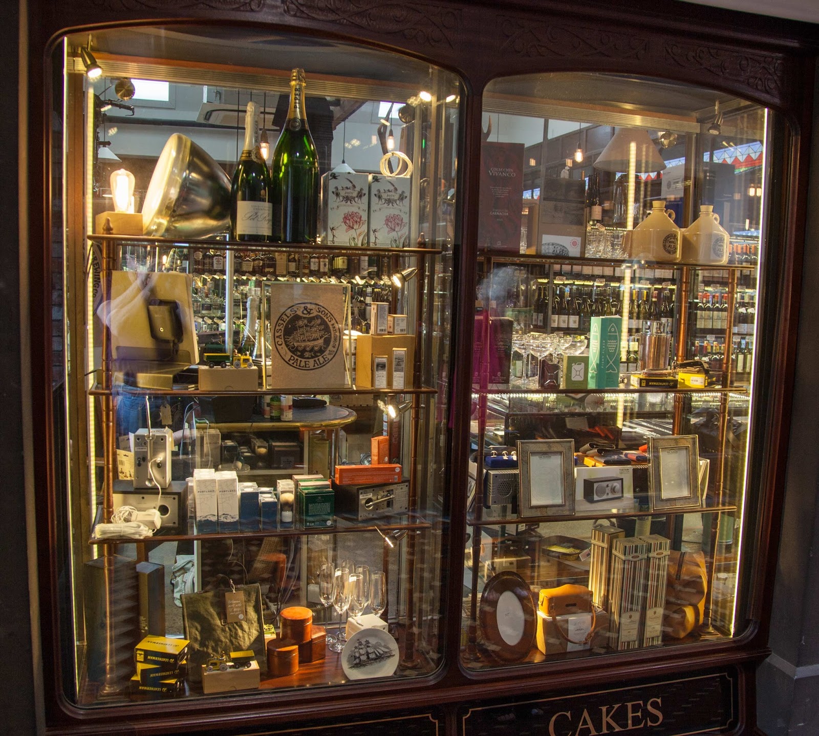 A Kiwi at the camera: The Tannery - Christchurch