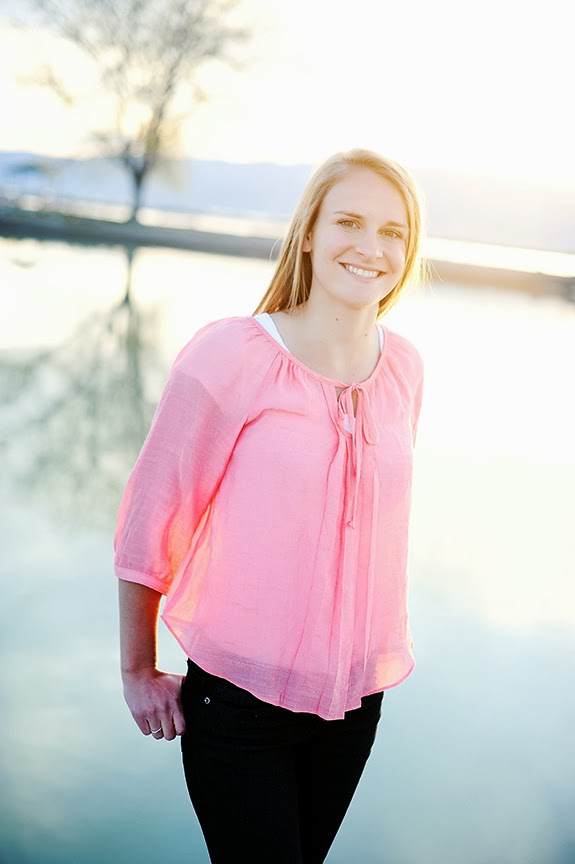S.W. Portraits: Ally Monson-Seniors