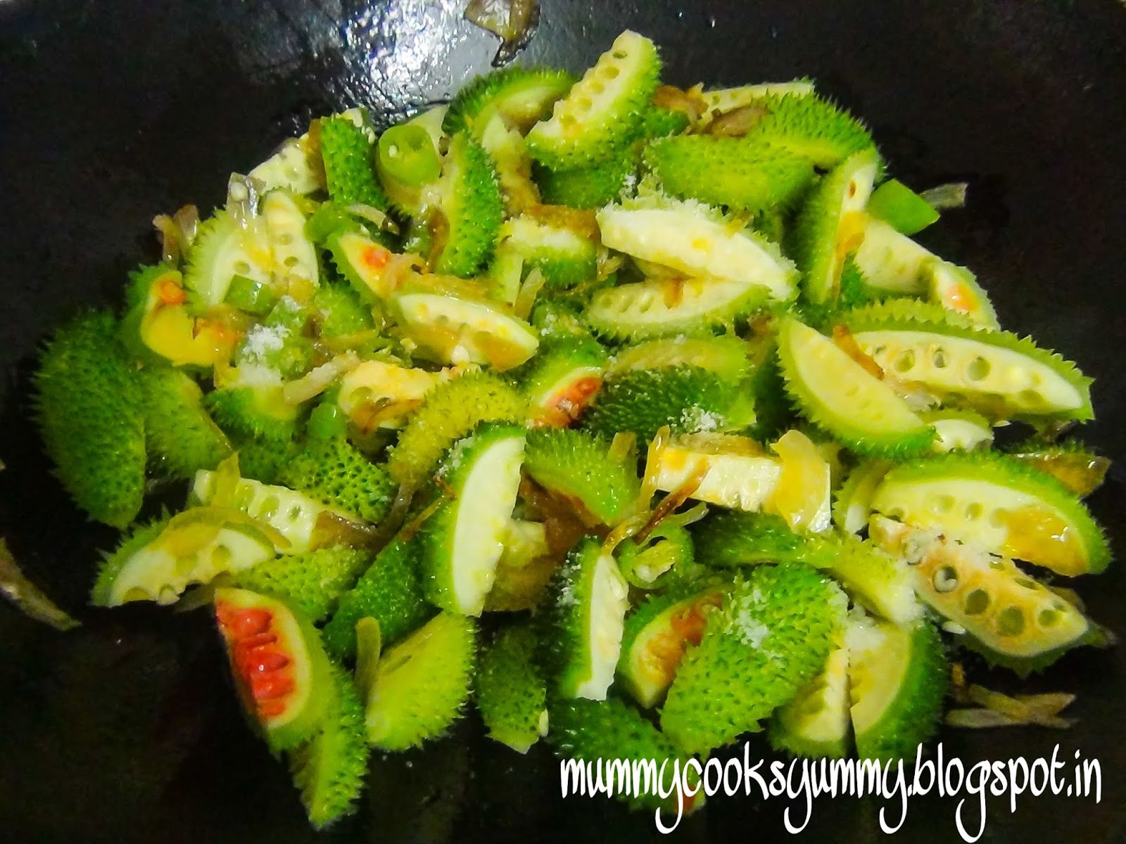 Kheksi fry recipe / How to make Khaksi fry sabzi / Kantola fry recipe ...