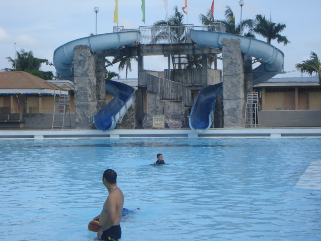 joy ride: Batis ng Makiling hot spring in Laguna