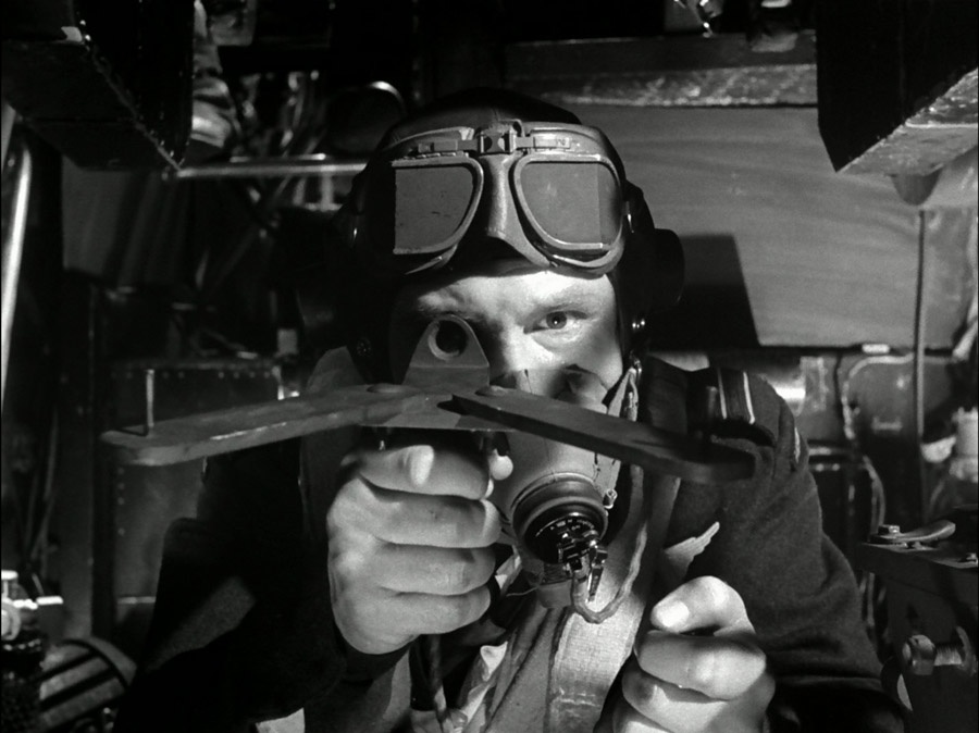 BLACK HOLE REVIEWS: STAR WARS (1977) vs THE DAM BUSTERS (1955 ...