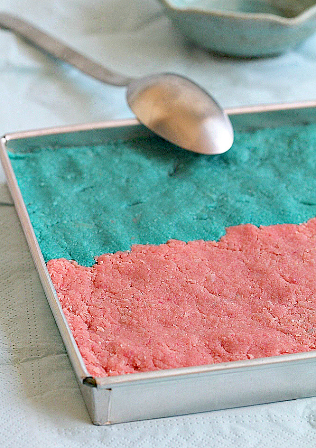 singapore shiok!: coconut candy